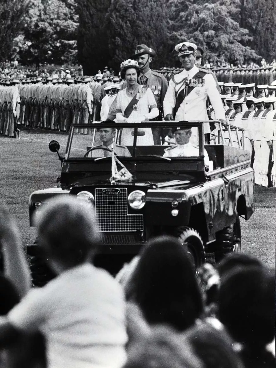 Elizabeth II In The Halls Of Old Parliament House - MoAD Stories